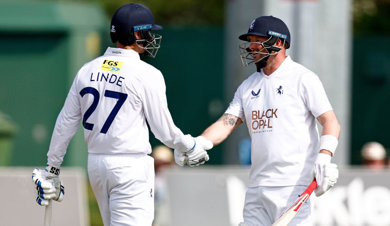 Proteas all-rounder hits hundred for Kent