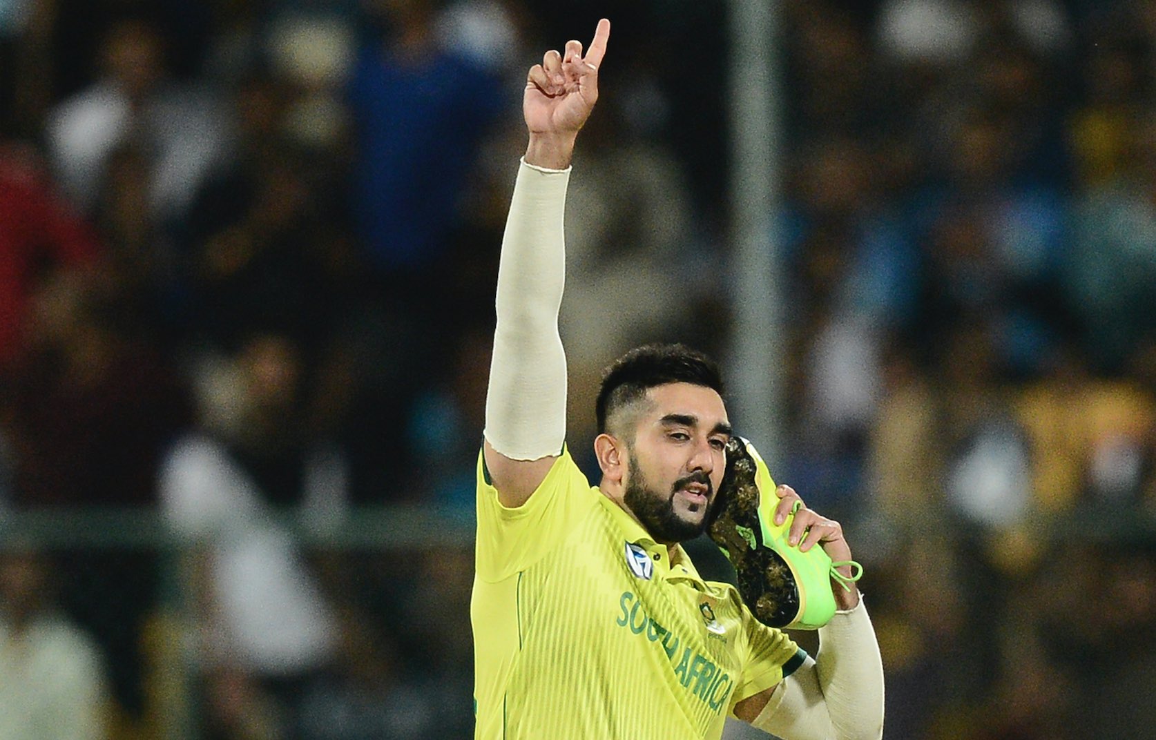 Tabraiz Shamsi keeps answering his country's call