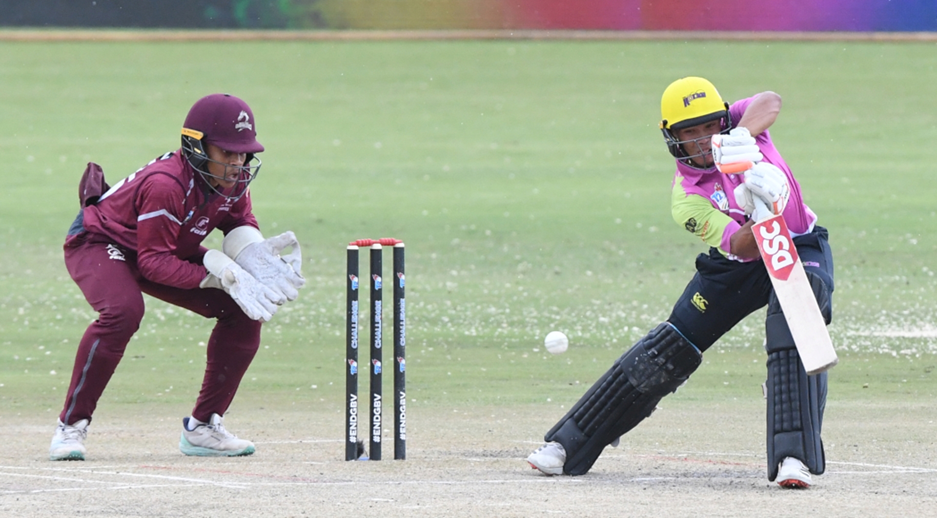 Fortuin fires as Rocks down Dragons