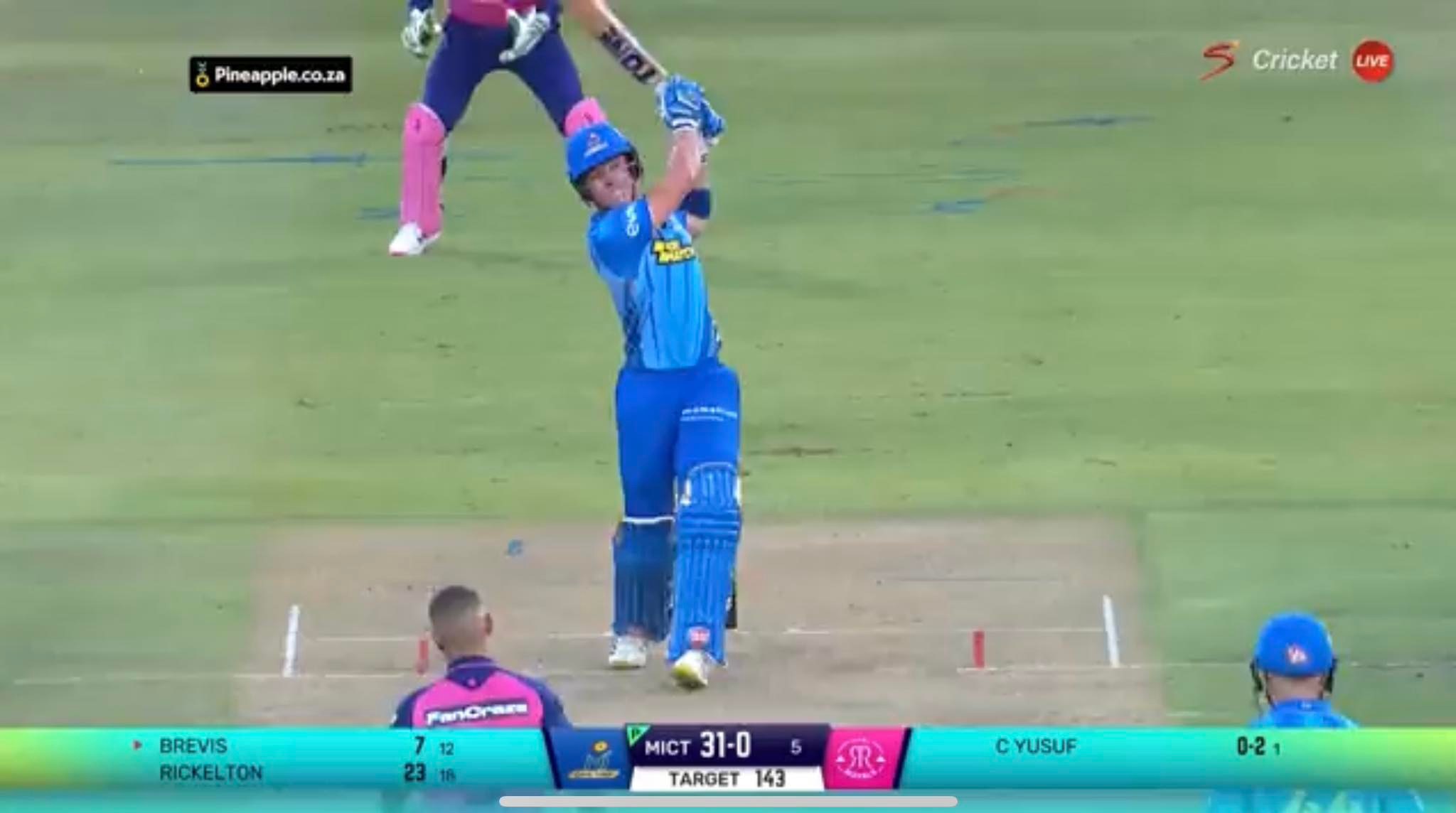 Watch: 31 sixes from SA20 in 90 seconds