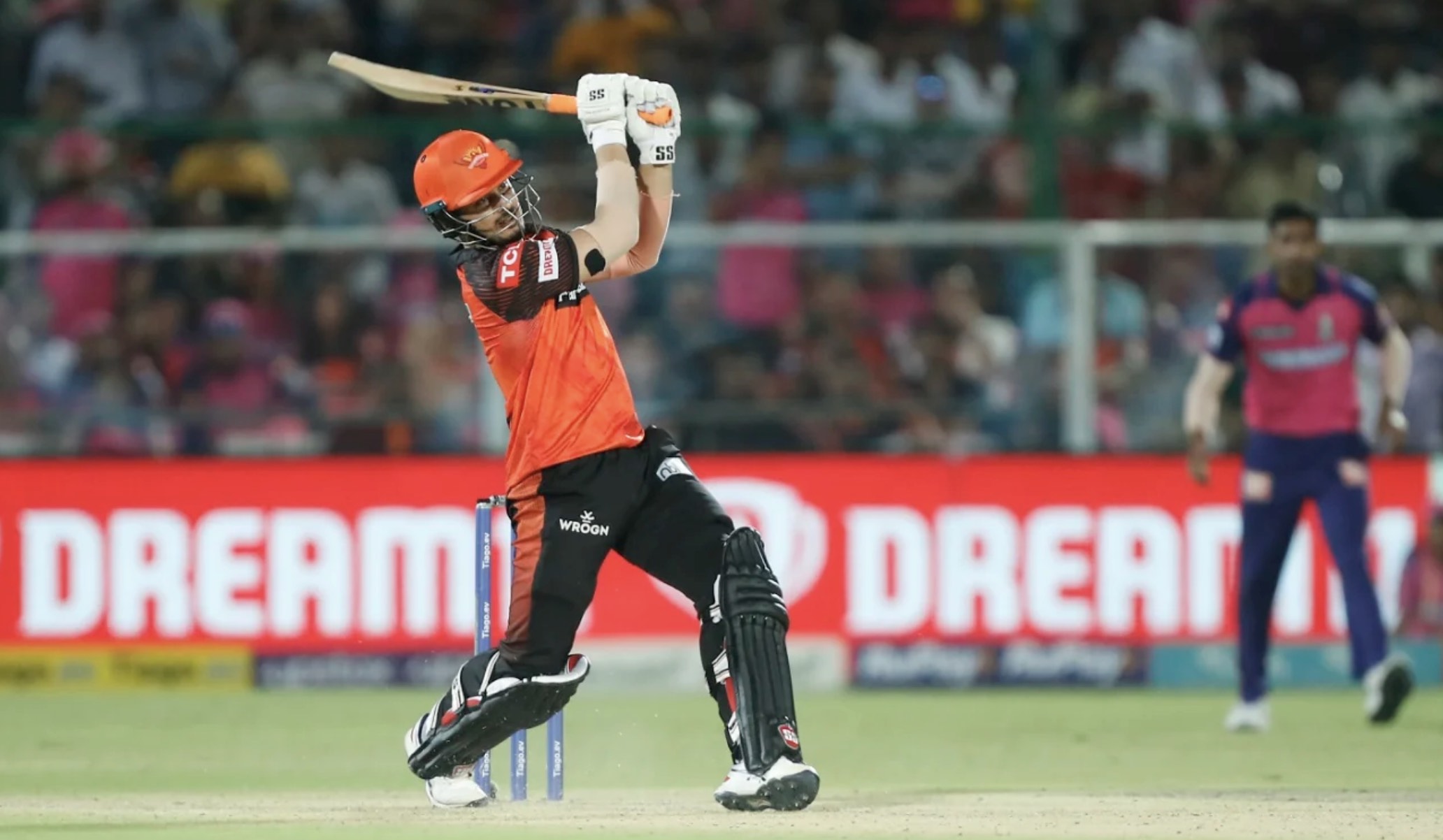 Markram's Sunrisers snatch dramatic IPL win