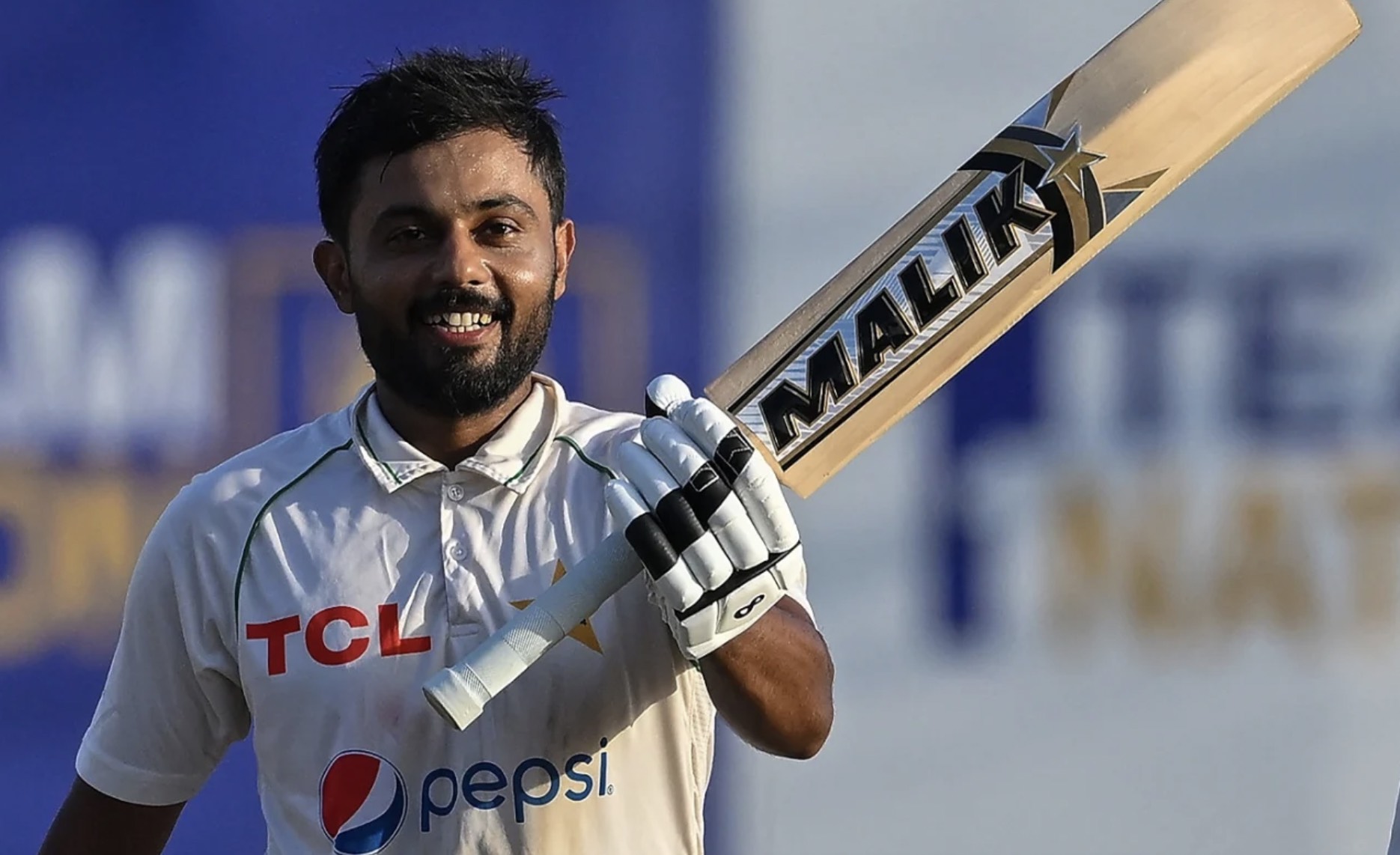 Shakeel double ton puts Pakistan on top