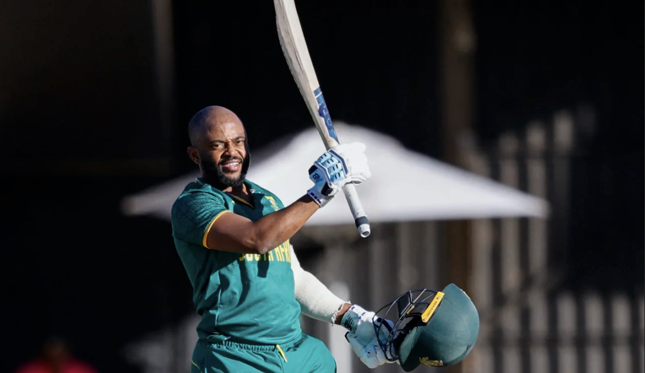 Bavuma carries bat as Proteas struggle