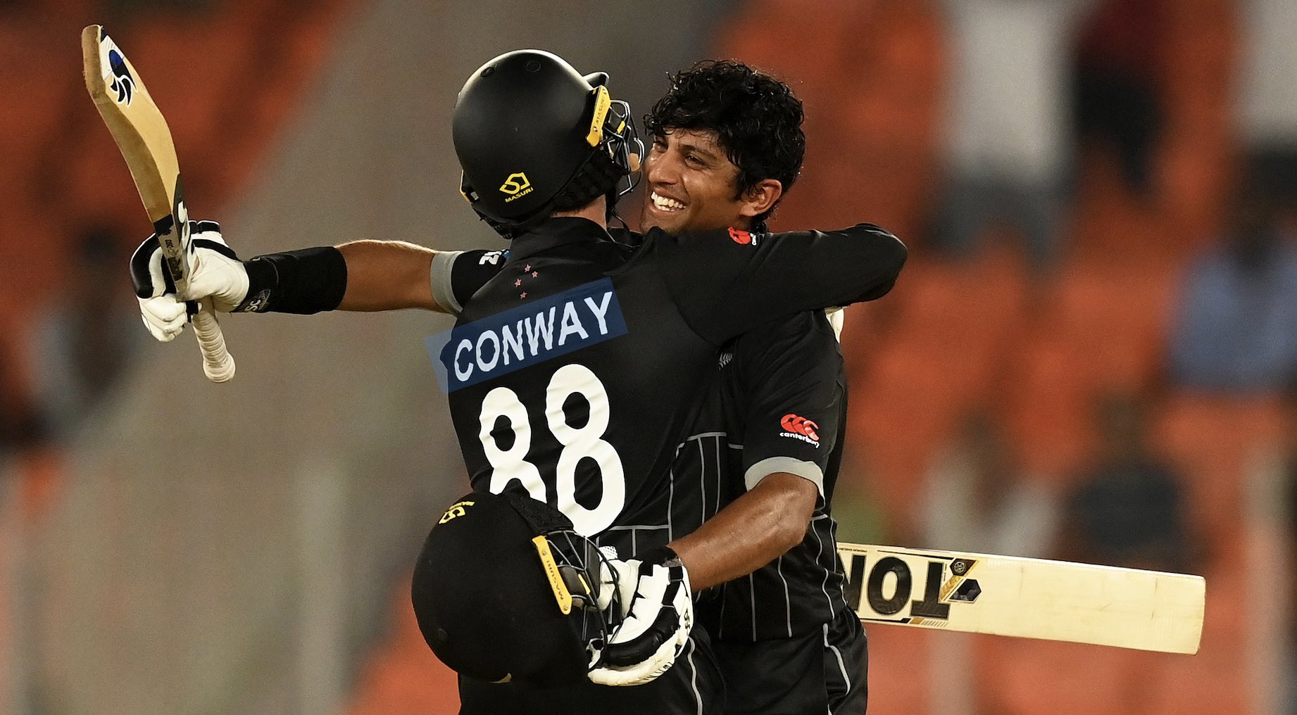 New Zealand crush England