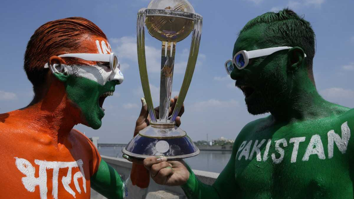 Record crowd for India-Pakistan clash