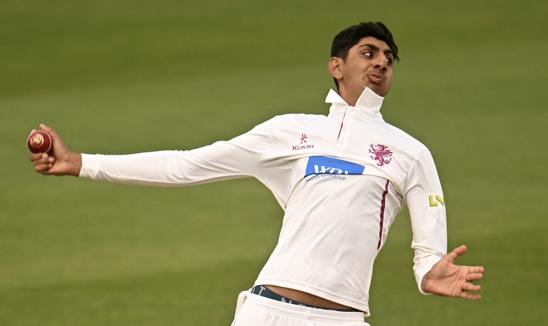 Bashir granted India visa after delay row