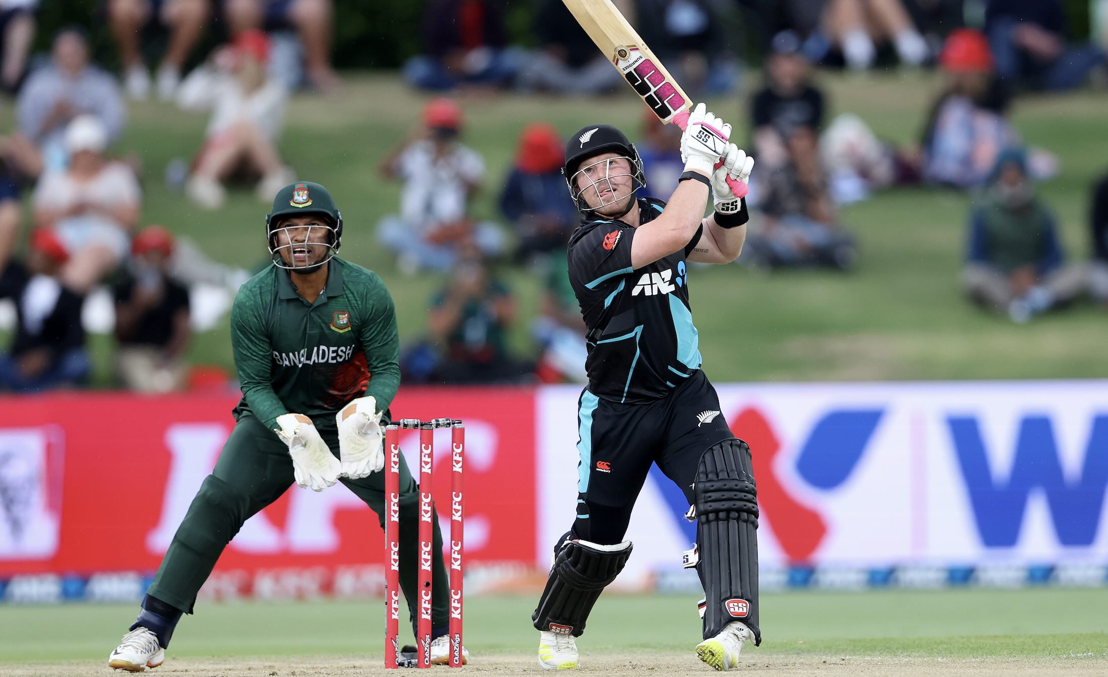 Seifert shines before rain arrives