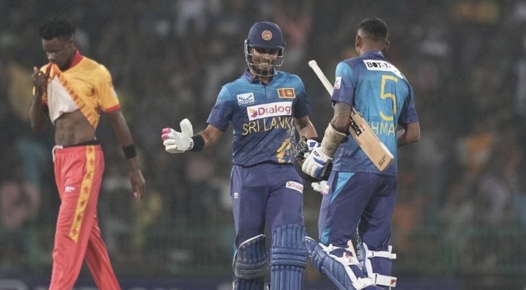 Zimbabwe suffer last-ball heartbreak