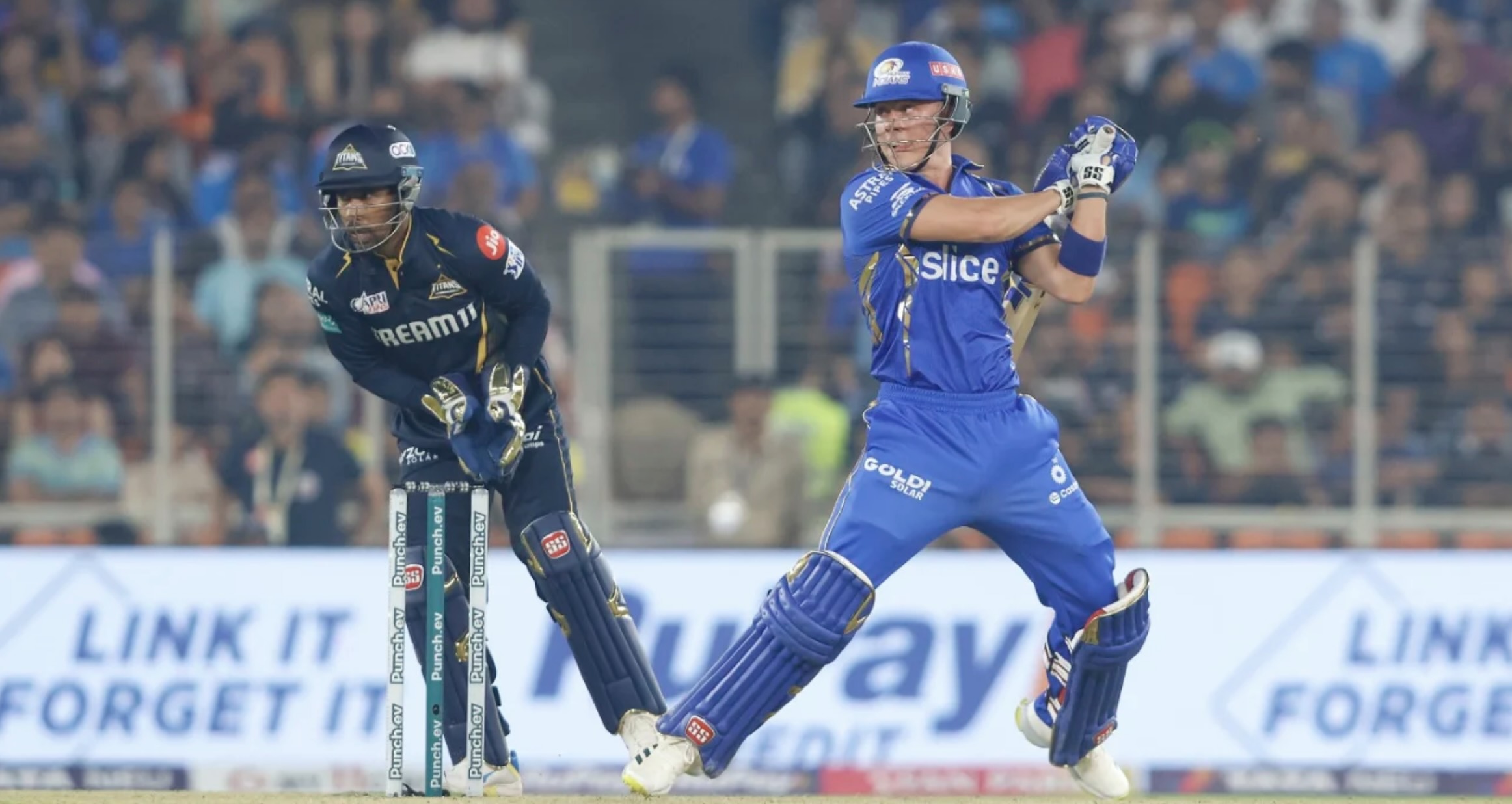 Coetzee, Brevis impress for Mumbai Indians