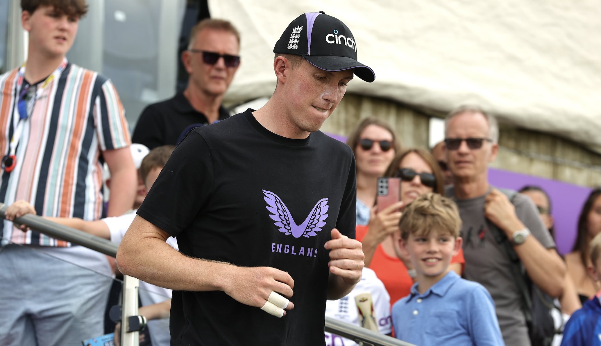 Crawley to miss Sri Lanka series