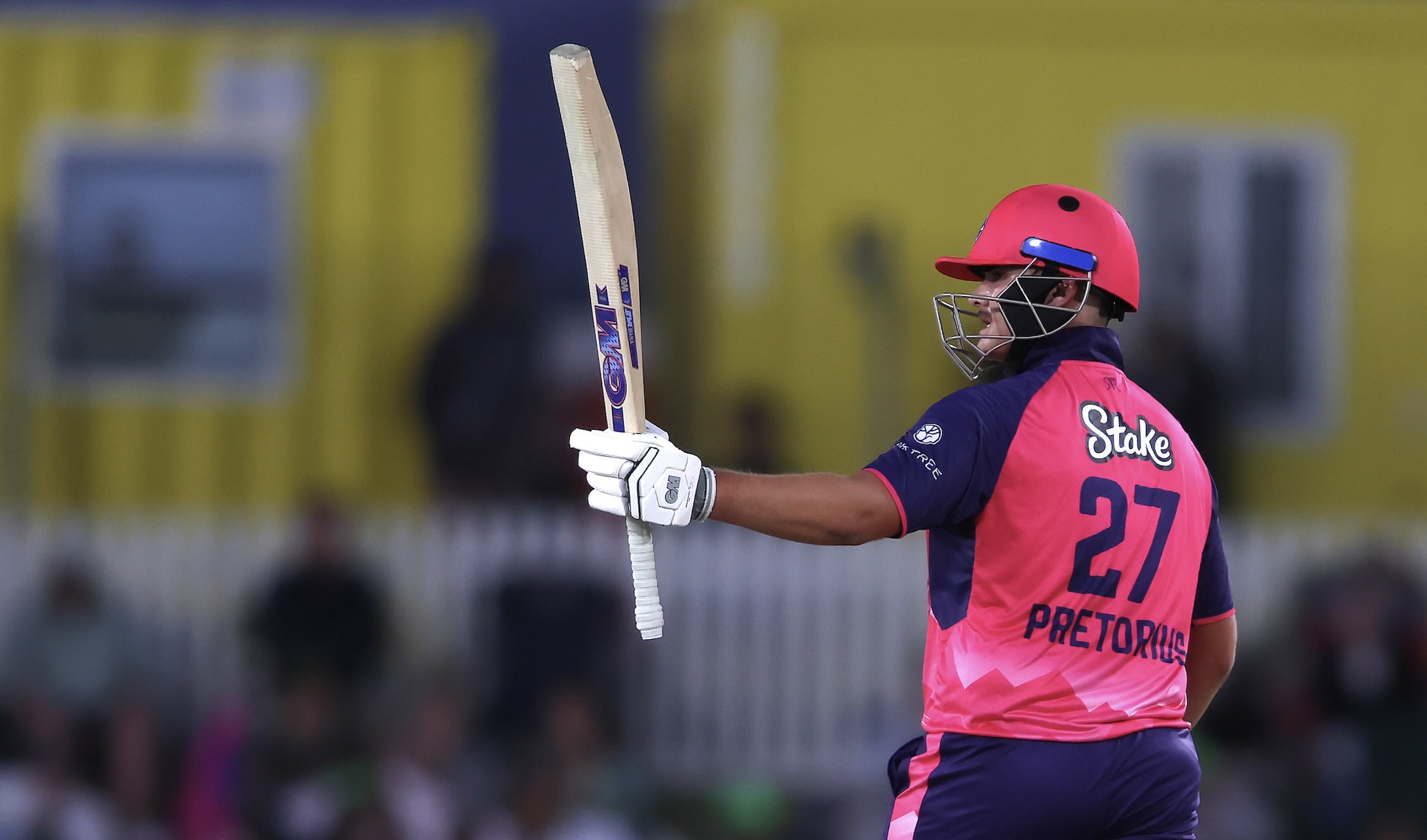 Pretorius the big hit in Paarl Royals' derby win