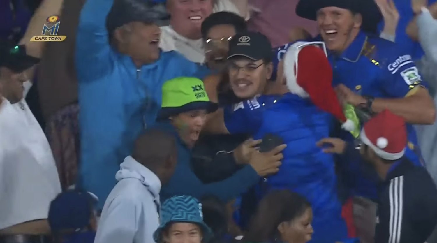 Watch: First fan catch for R2-million in SA20